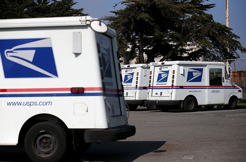 Take Action: Electrify the Postal Service | Earthjustice